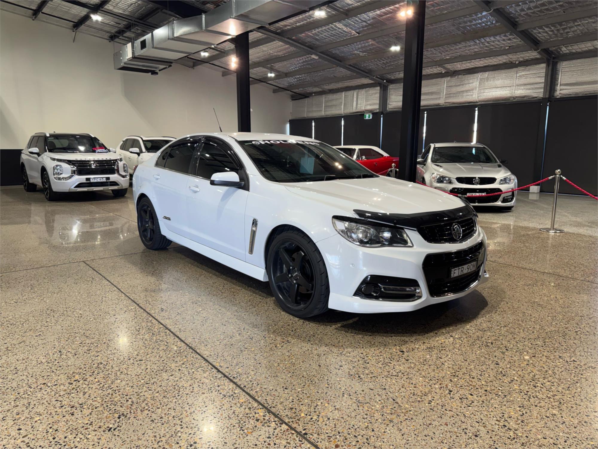 Westlakes Motor Group - Used Cars in Cardiff - 2015 HOLDEN COMMODORE
